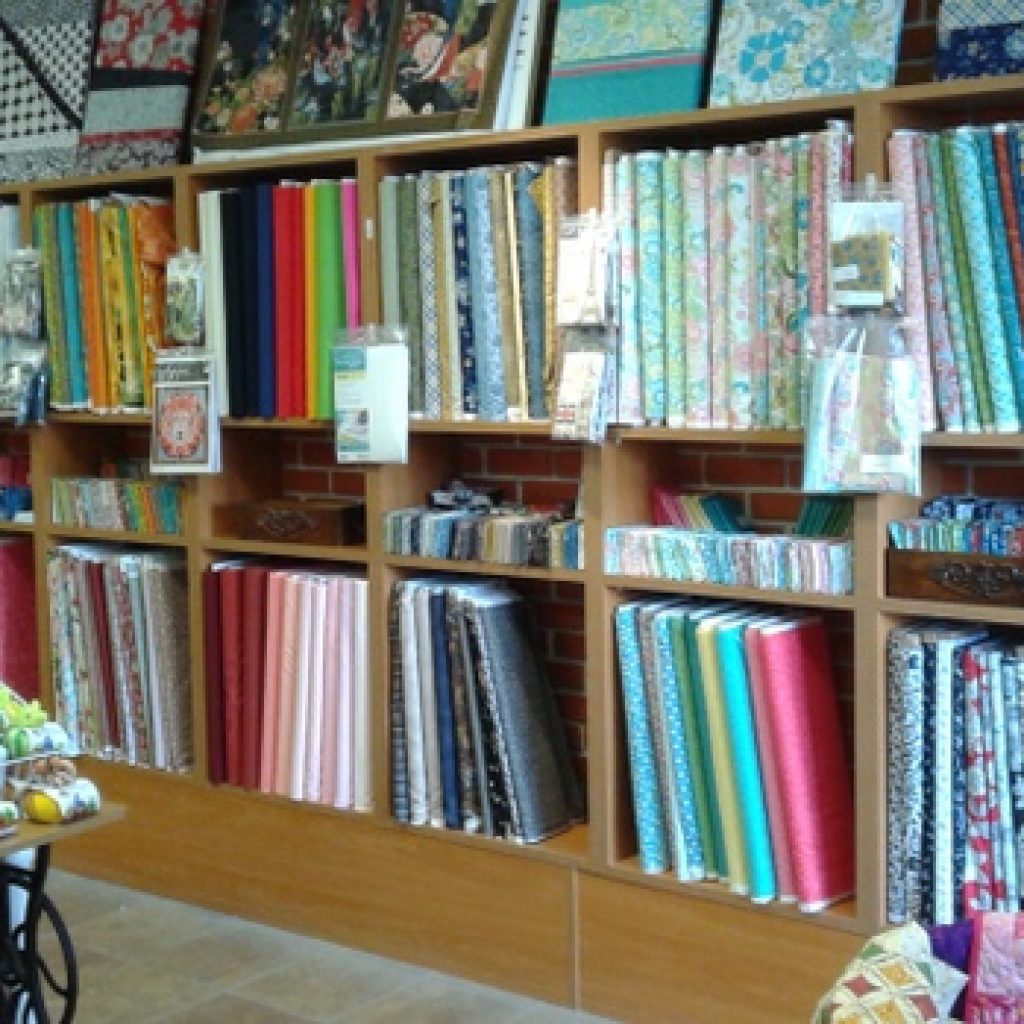 QUILT SHOP ETIQUETTE | Quilting With Claire